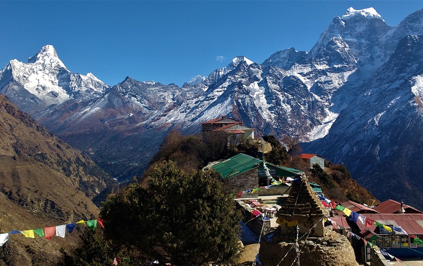 Himalayan Trek, Nepal – Frog on the border